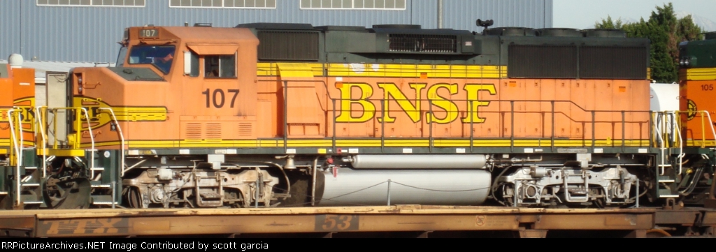 BNSF 107